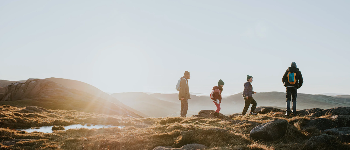Weekend Getaways: Essential Gear for Quick Outdoor Escapes — Skuxs Canada